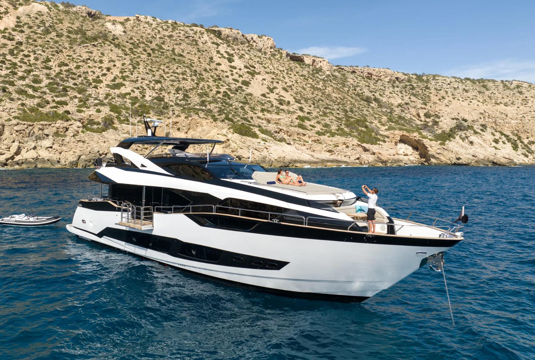 BLUE INFINITY ONE Yacht for Charter | Charter BLUE INFINITY ONE yacht ...